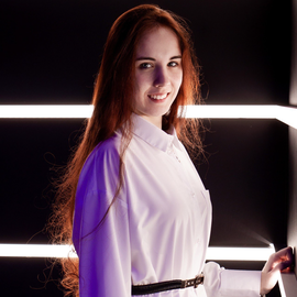 Ксения Леонтьева